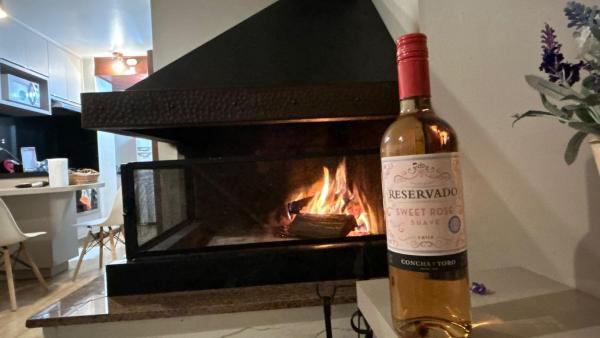 500m Lago Negro, Lindo Triplex 2q, Lareira E Piso Aquecido, Estacionamento, Espaco Para Home Office, A 15 Min Do Centro - Gramado