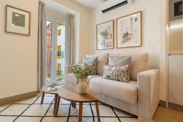 Apartamentos Plaza Del Salvador - 