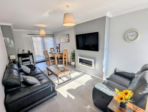 Castleford Nest 3 Bed Driveway 2 Free Parking 6ppl - Stanley - West Yorkshire