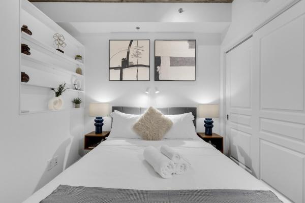 Flat At The Foot Of The Mountain With Parking - LaSalle