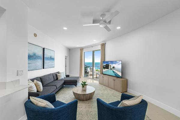 Turtle Cove Luxury Sea Front Family Escape - Iles Caimans