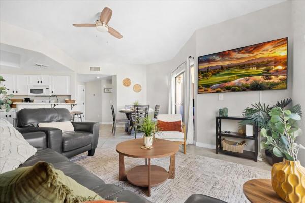 Desert Oasis 2bd 2ba Gated Resort With Pool & Gym - Estrella Mountain Regional Park, Goodyear