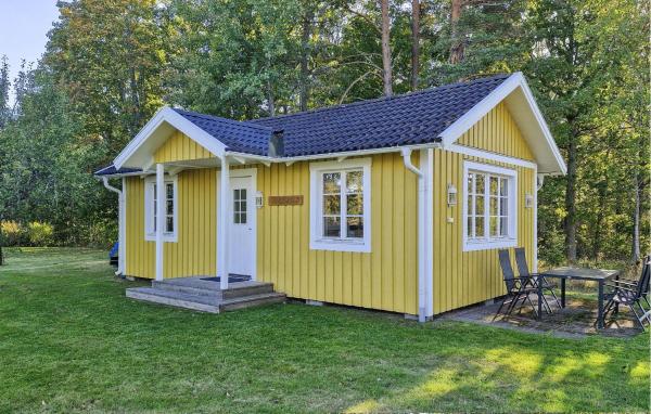 Two-bedroom Holiday Home In Silverdalen - Hultsfred