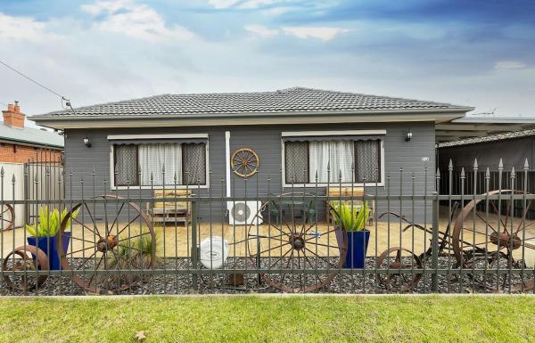 Spacious Central Stay On Olive - Albury