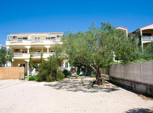 Camping Mobile Homes Bella Vita Biograd Na Moru - Biograd na Moru