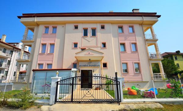 Fethiye Merkezde Kiralık Banyolu Tek Kişilik Oda - Fethiye