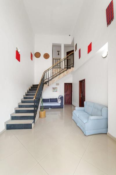 Entebbe Hotel - Uganda