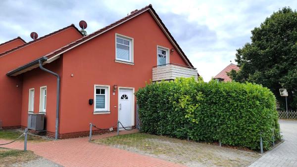 Ferienhaus Carlo - Renoviert 2025, Top Lage, Hundefreundlich - Glowe