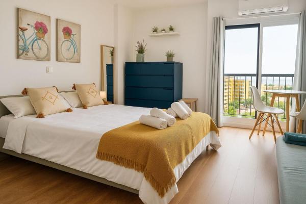 Minerva Sea View Apartments, Pool & Comfort - Benalmádena