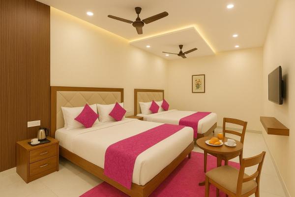 Hotel Bnk Grand Near Goḏawalia Chauraha - 100 Meter From Baba Vishwanath Temple & Ganga Arti Ghat ! Wi-fi #Lift #Hygiene & Spacious Room - Best Hotel In Varanasi - Varanasi