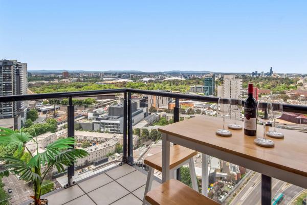 Southbank 2br Apt Pool Gym Views Near Cbd & Mcg - Tottenham