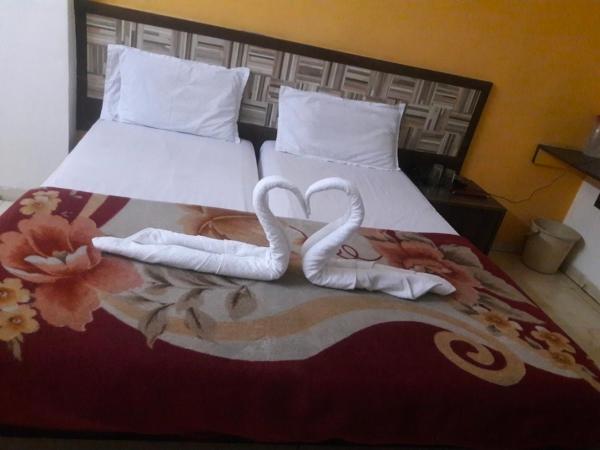 Hotel Saffronn - Nashik