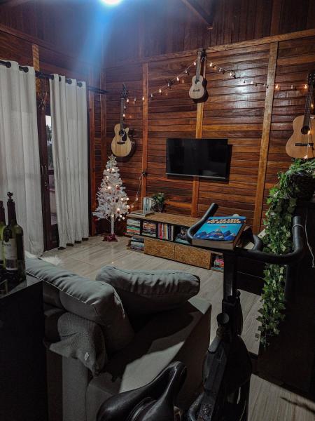 Casa Com Piscina Em Balneário Piçarras - Barra Velha