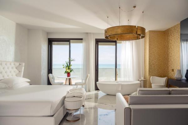 The Promenade Luxury Wellness Hotel - Cattolica