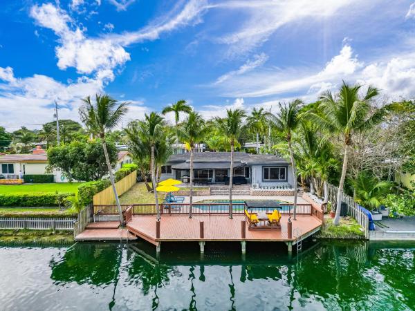 Waterfront Pool Home Games, 10 Min To Beach - Fort Lauderdale