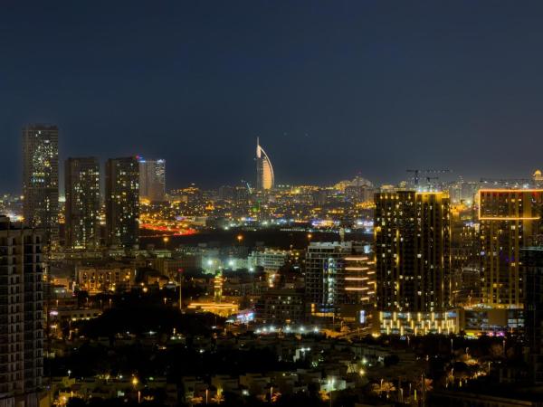 Guestready - 1 Bhk | Breathtaking Skyline Views - Dubái