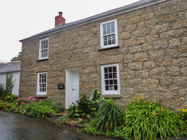 1 Rowes Cottages - Sennen Cove