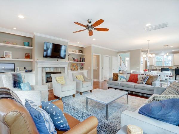 Cedar House On Tybee - Tybee Island, GA