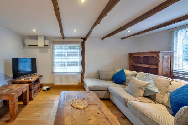 Charming 1 Bedroom Period Cottage In Sevenoaks - Hever Castle & Gardens