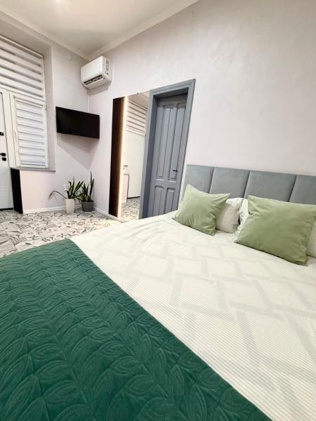 Iren Forum Apartment - Leópolis