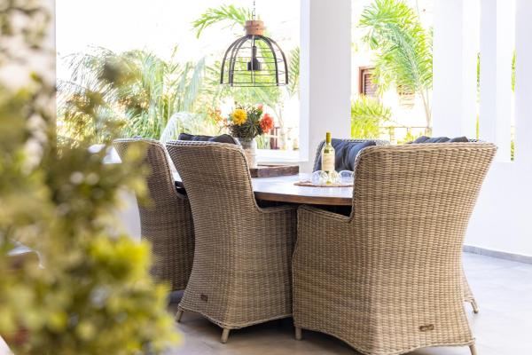 Goudhaen Luxury Private Apartments Jan Thiel Beach - Curaçao