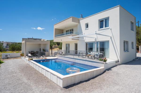 Villa Vista Vinea, Luxury Heated Pool And Hydromassage, Near Split And Trogir - Split