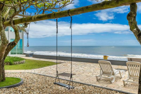Condomínio Com Lazer Completo à Beira-mar Em Itajubá - Cfis - Barra Velha