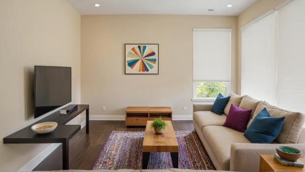 Chic Residences Steps From Beverly Hills & La Attractions - Los Angeles, CA