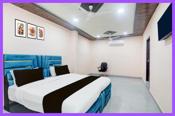 Ayodhya Railway Jucation Road Hotel Rathore P Guest House Near Shree Ramjanmbhumi Temple 1400m - Free Wi-fi And Parking Facilities - Fully Air Conditioning Comfortable Room - Affordable Hotels At Prime Location - Ayodhya