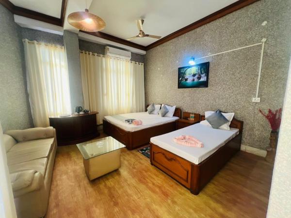 Regoni Stay By Puhor - Guwahati