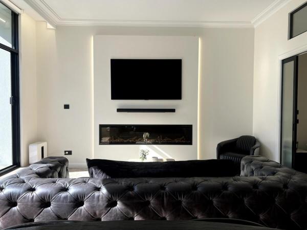 Peaceful Modern Luxe City View Suite With Parking - Surry Hills