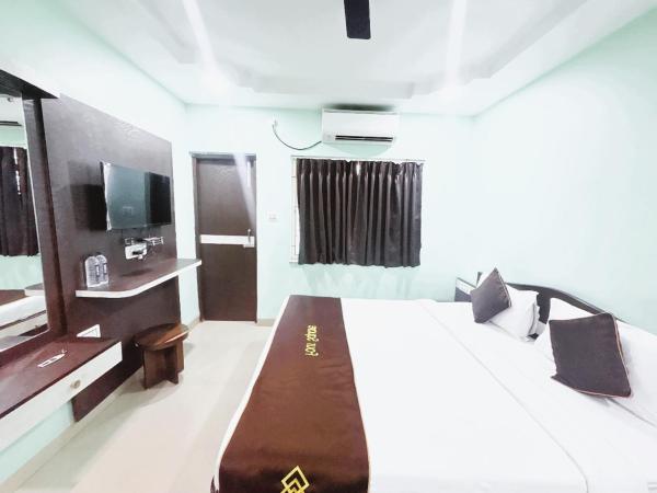 ফোর স্কয়ার Digha - Digha