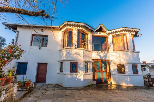 The Mukteshwar Manor - Mukteshwar