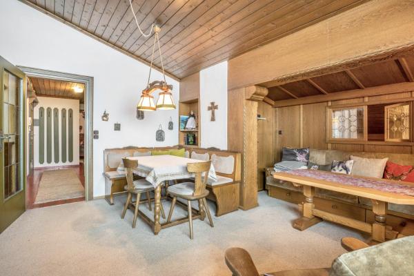 Maxls Stubn - Hintermoos