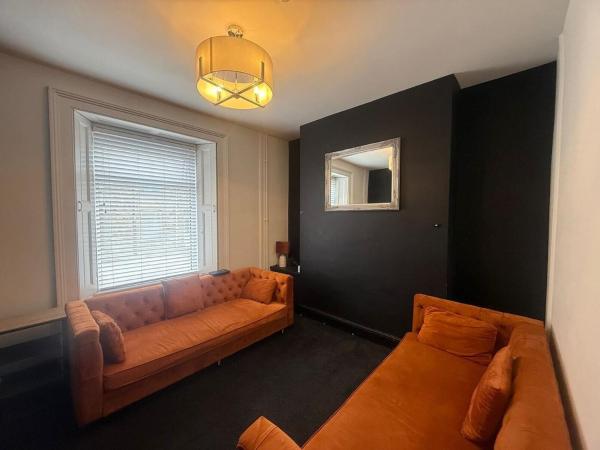 5-bedroom Manselton House Near Swansea Marina - The Mumbles