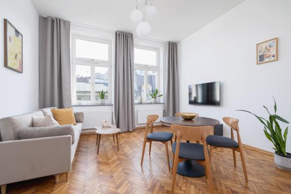 Kazimierz Area - Augustiańska 1 Street - Krakow