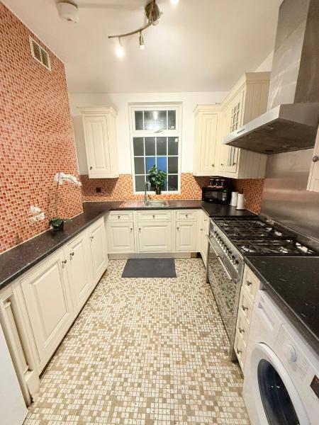 South London Guest Rooms - Forest