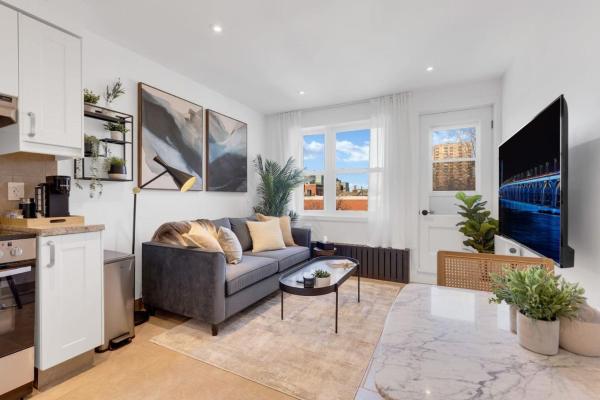 The Speakeasy Suite 501 With Parking - Montréal