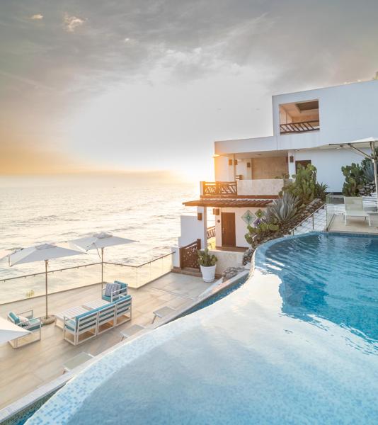 Hotel Los Farallones - El Salvador