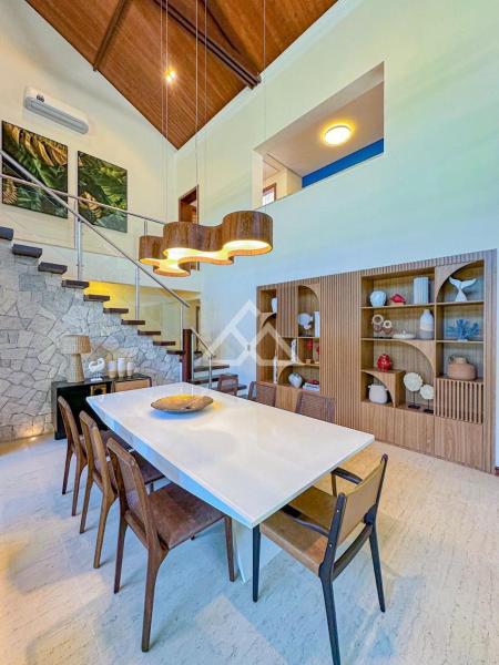 Linda Casa Pé Na Areia Itamanbuca - Ubatuba