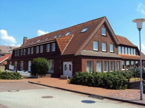 Lighthouse At Gertrude's Country House - Juist