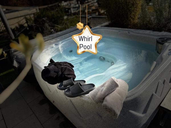 Penthouse - 3 Schlafzimmer- Sonnige Dachterrasse -Whirlpool & Alpenblick - Perfekt Für Romantik Oder Familienurlaub Mit Kind, Hund Willkommen - By Ferienwohnenamsee - - Stockach