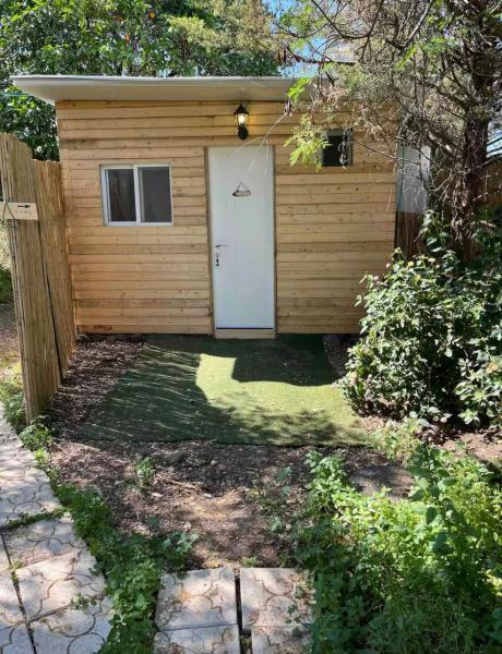 בית על הנחל - Israel