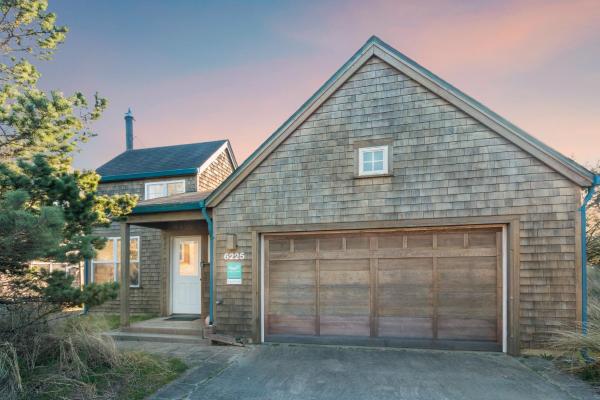 Playhouse - Pacific City, OR