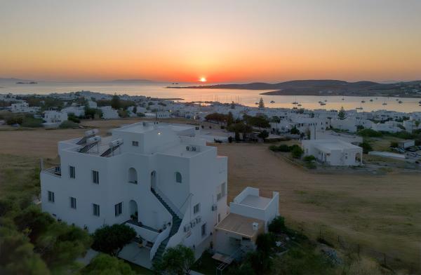 Crystal Dream Paros - パロス島