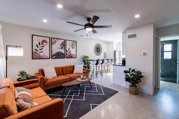 400 South - Unit D - Cocoa Beach, FL