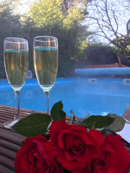 Pause Thermale Chambre Avec Spa - Liege, Belgium