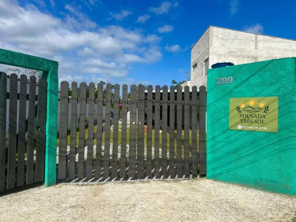 Suítes Três Sol - Caraguatatuba