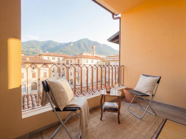 Luxury Retreat In Iseo - Jacuzzi, Balcony & Wi-fi In The Heart Of Town - Iseo