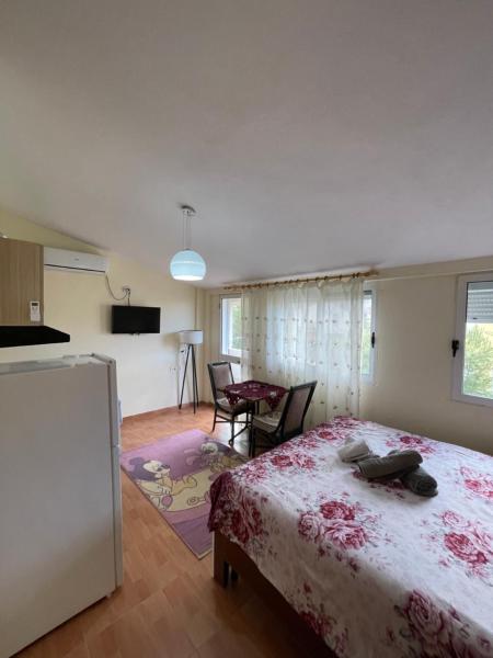 Gazi’s Apartament For Rent - Qerret